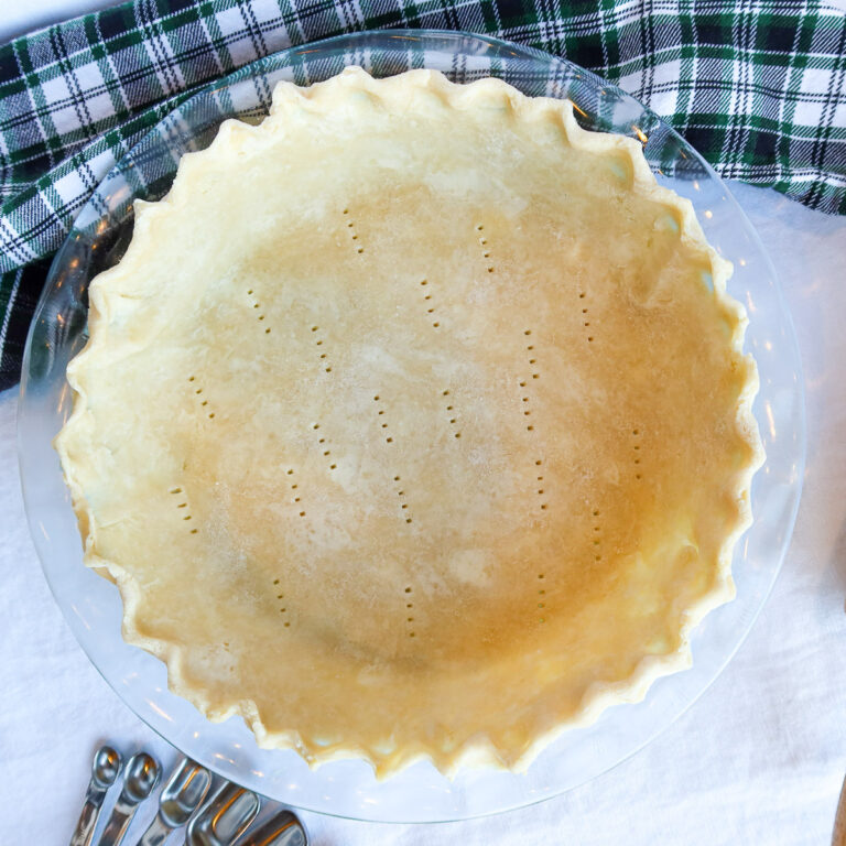 Flaky, Buttery Homemade Pie Crust - Garlic Salt & Lime